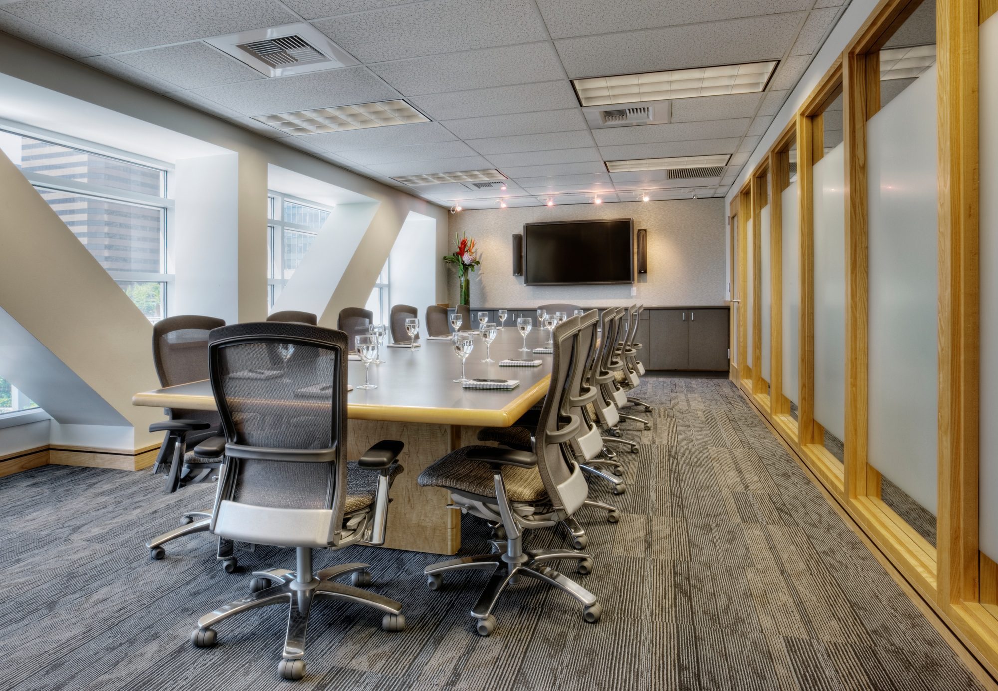 Teams Room Deployment Streamlines Meetings at Milliman